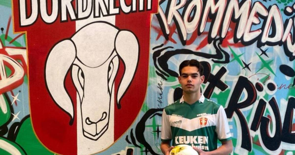 Jens Raven (17) treedt met transfer naar profclub FC Dordrecht in de ...