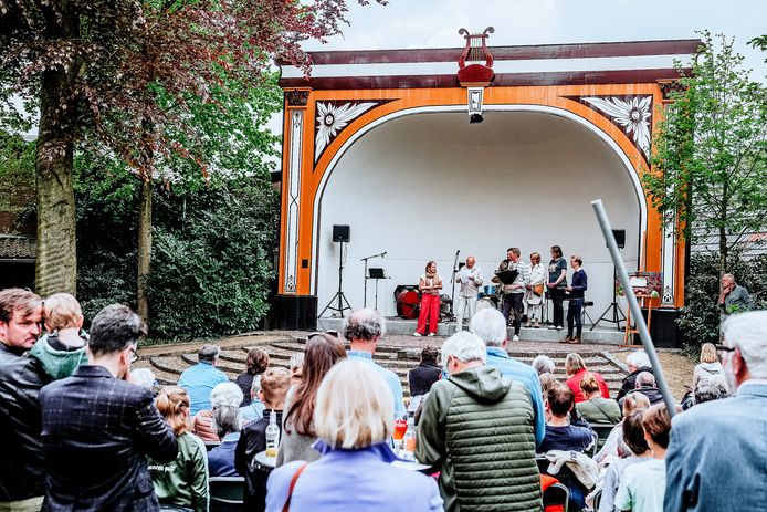 Stadstuin De Schelp opent seizoen met heerlijke zondagmiddag: ‘Ik laat ...