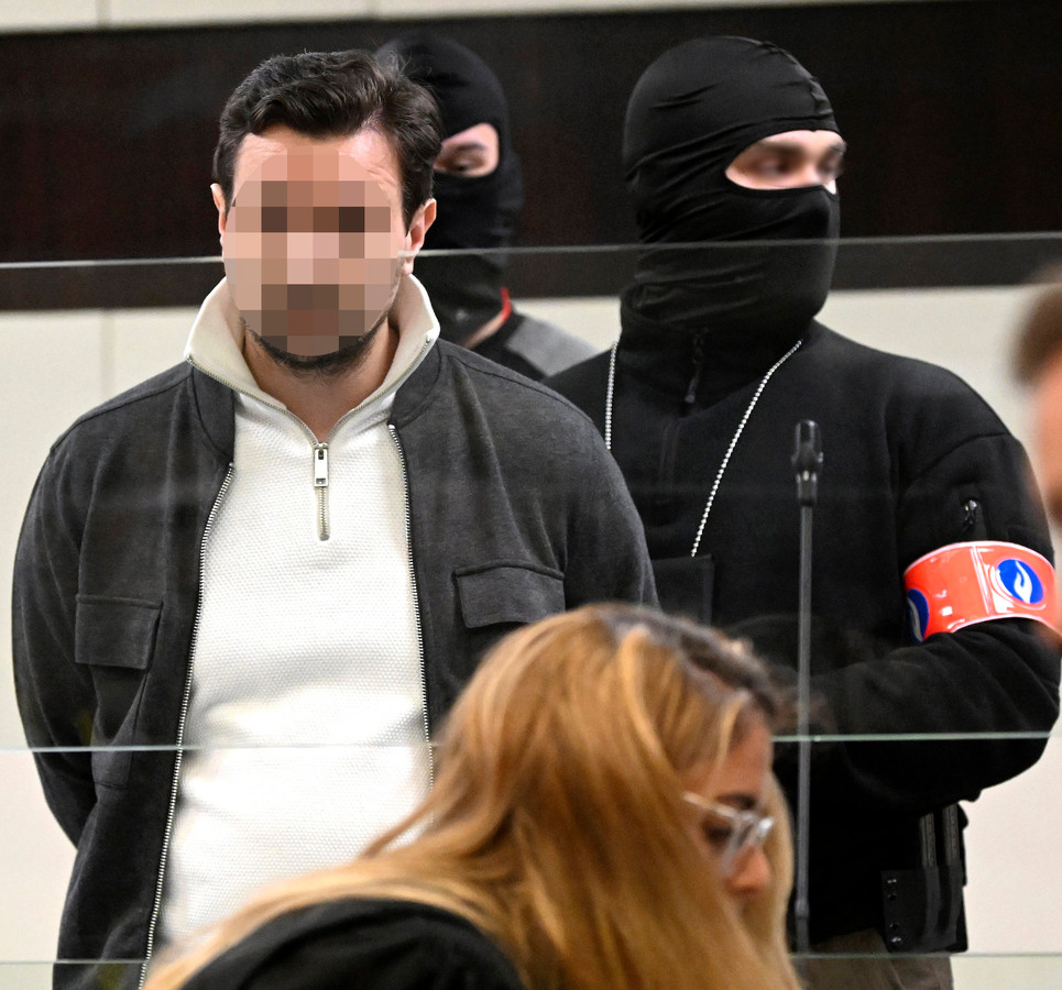 Gewurgd, op het hoofd gevallen en overgegeven: Brussels parket opent ...