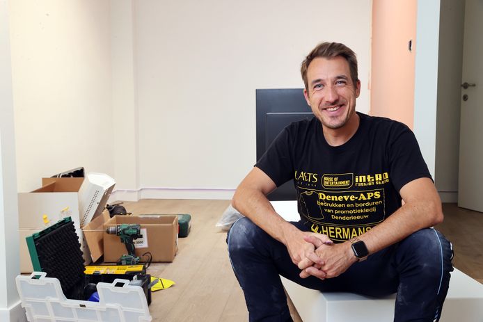 Andy Peelman opent dit weekend nieuwe kledingzaak: “Al zes keer meer ...