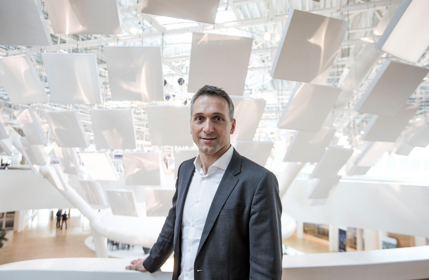 Signify schroeft winst in coronajaar op: 335 miljoen | Foto | AD.nl