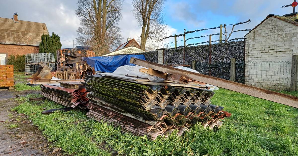 MIROM Roeselare haalt 4.000 ton asbest op in twee jaar tijd | Roeselare ...