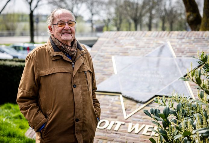 Dankzij Jaap (91) wordt deportatie Joodse families uit Strijen nooit ...