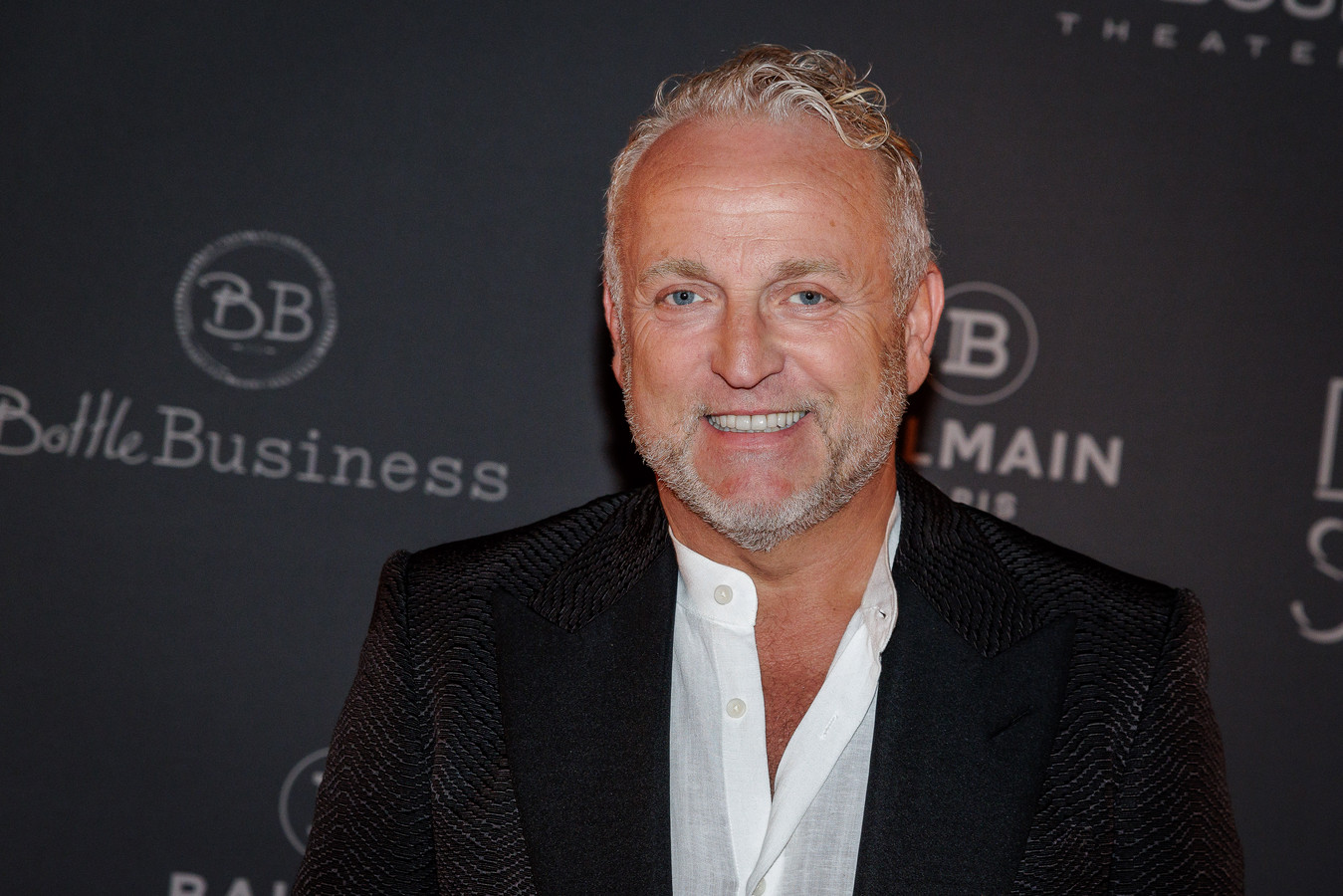 Ex-verloofde Gordon laat van zich horen na breuk en Gaby flaneert in de ...