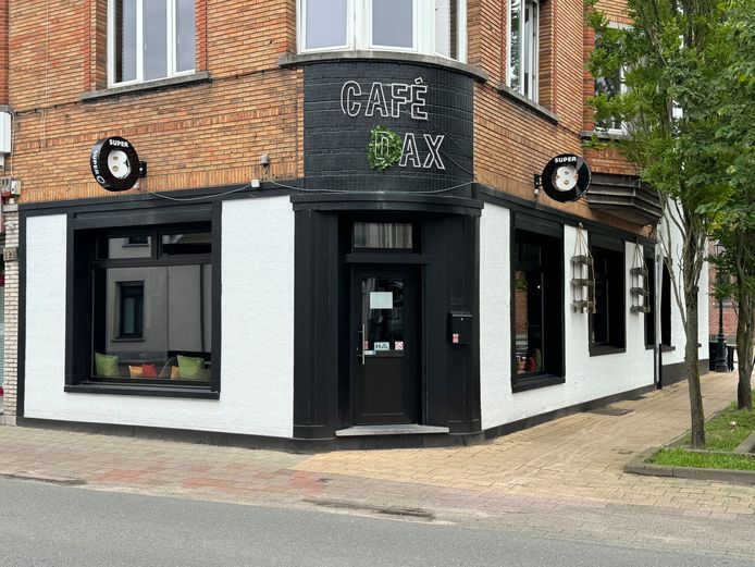 RESTOTIP. Café DAX: croques en cocktails onder de kerktoren | Restotips ...