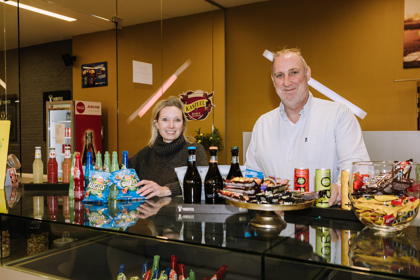 NET OPEN. Cafetaria Topsporthal heropent na drie jaar: “Iedereen is ...