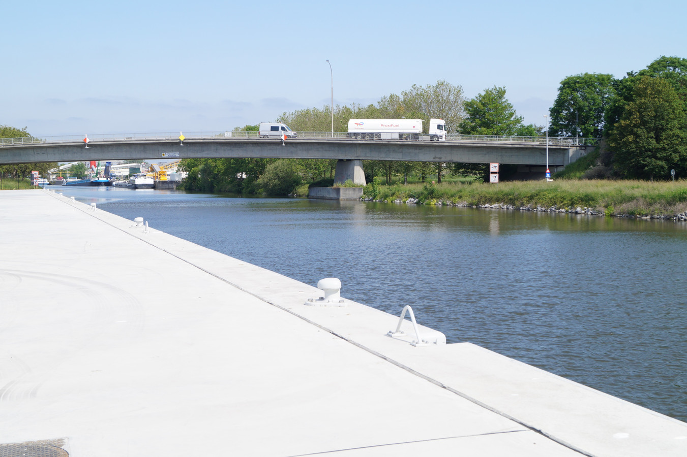 Eindelijk uitbater gevonden voor nieuwe River Terminal Roeselare: “Minder vrachtwagens op de ...