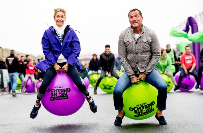 BN'ers stuiteren op skippybal naar opbrengst van 41.000 euro | Show | AD.nl
