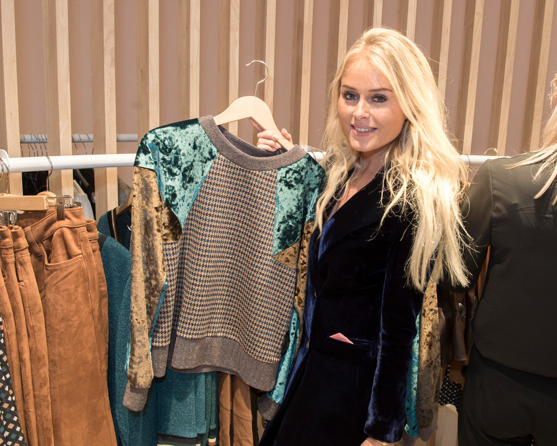 IN BEELD. Schoon volk bij opening Bobo Erpe-Mere | Foto | hln.be