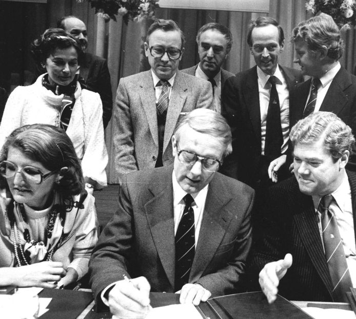 CDA-grondlegger Piet Steenkamp overleden | Binnenland | AD.nl