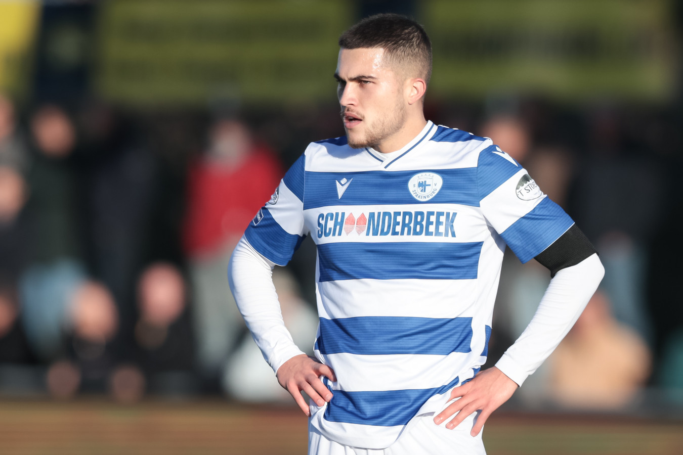 De bizarre verhalen van Spakenburg-uitblinker Sam van Huffel: ‘Stonden ...