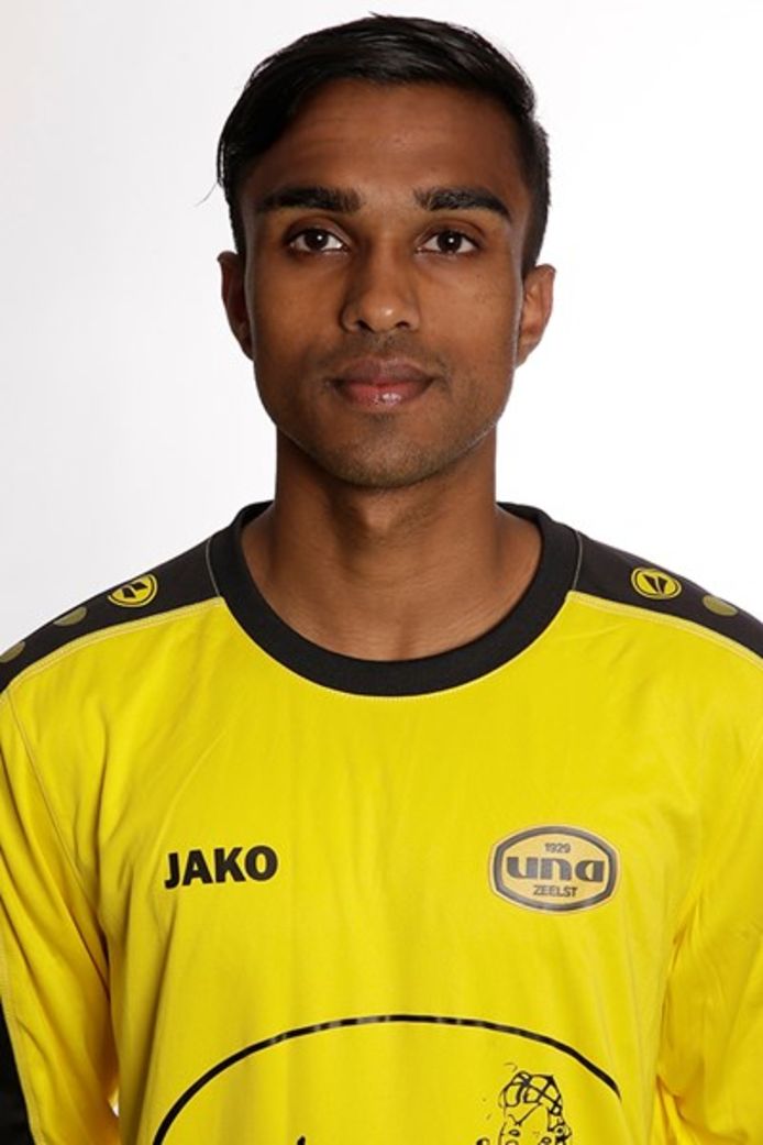 Enosh Paramalingam en Samir Belhadj naar Gestel | Amateurvoetbal | ed.nl