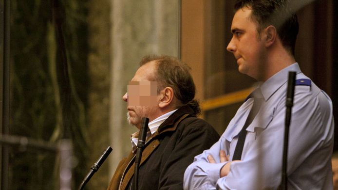 Remes: "Ik zal mijn cel verlaten tussen vier planken" | Binnenland | hln.be