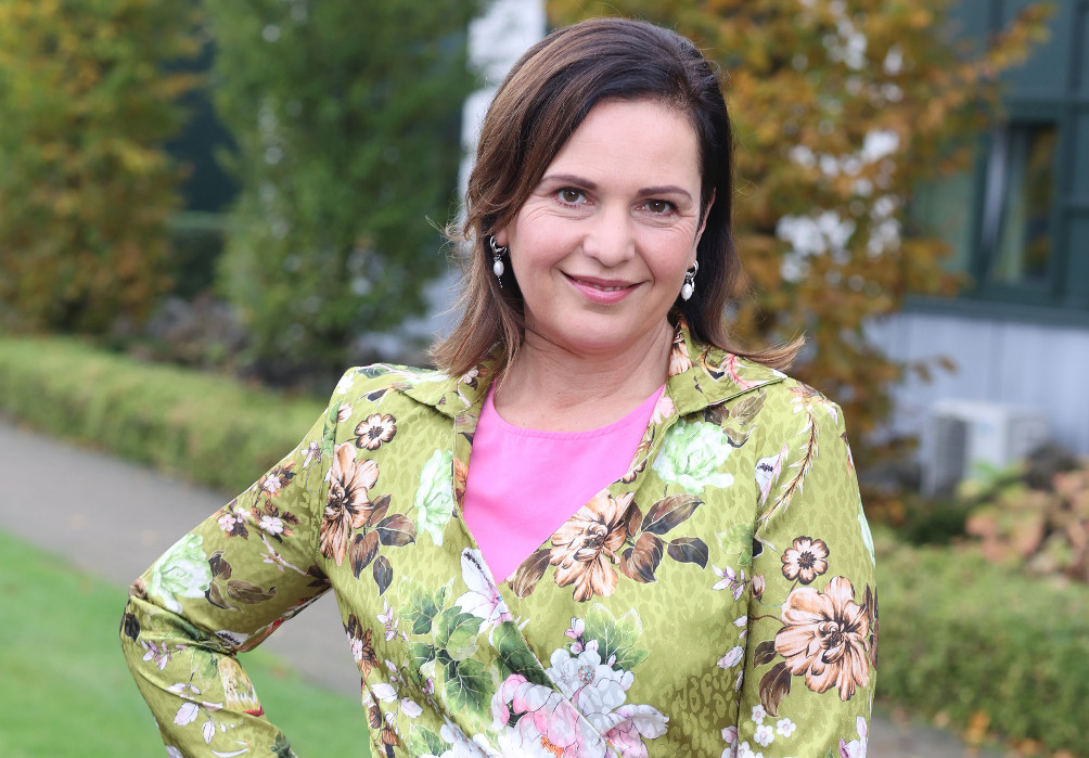 Caroline Maes speelt al 20 jaar Mieke in ‘Familie’, maar is ook ...