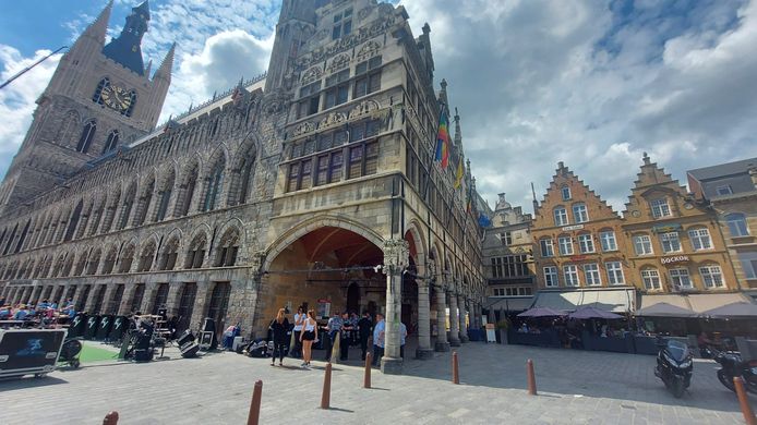 Ieper viert 400 jaar Nieuwerck: “Vandaag is het gebouw de prachtige ...