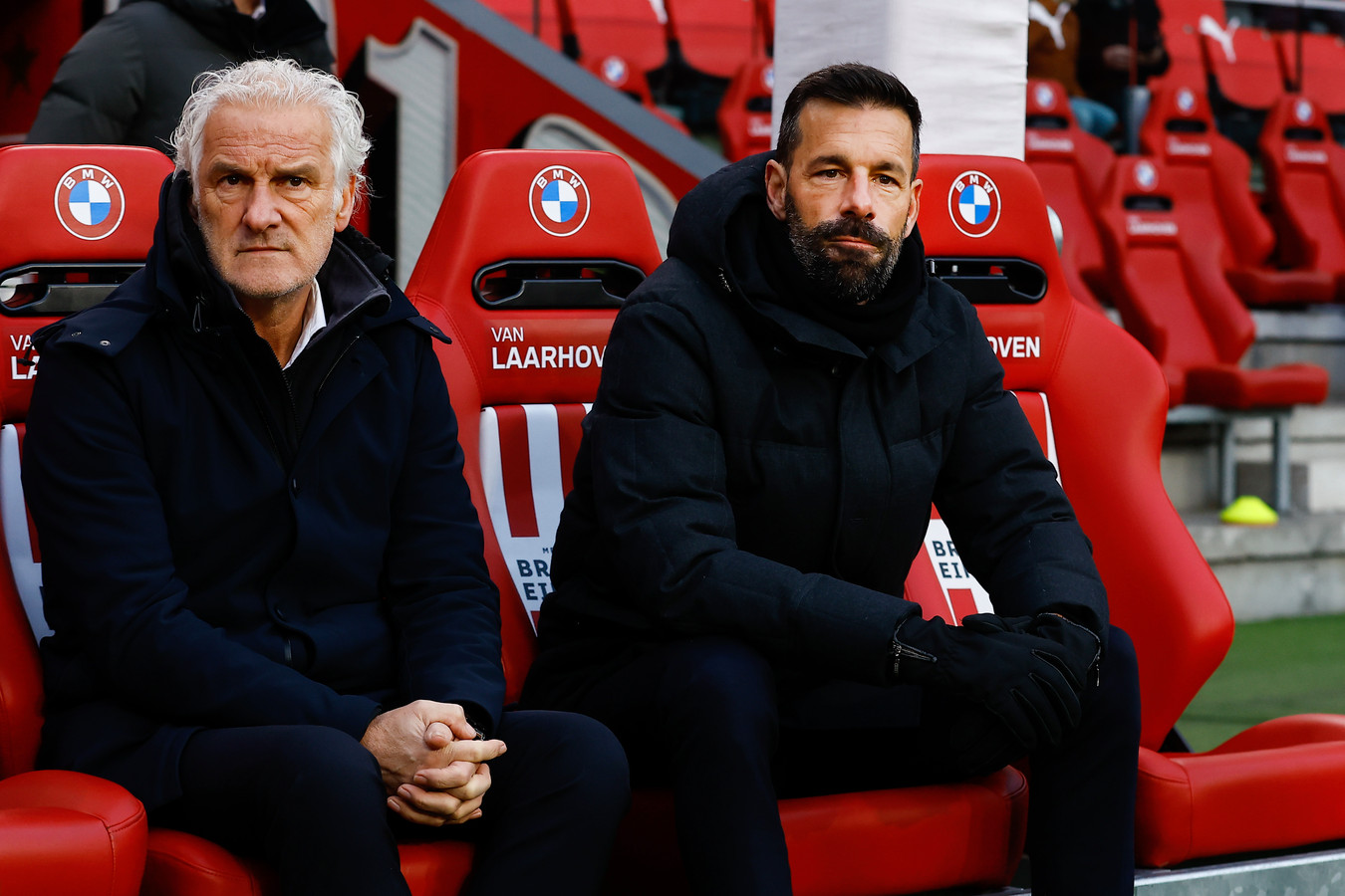 PSV-coach Ruud van Nistelrooij over Feyenoord: ‘Zij zijn titelfavoriet ... PSV-coach Ruud van Nistelrooij over Feyenoord: ‘Zij zijn titelfavoriet ...