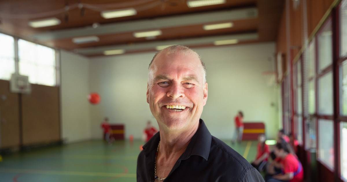 Een beroerte trof Paul (59) plotseling, hij was de beste gymleraar van ...