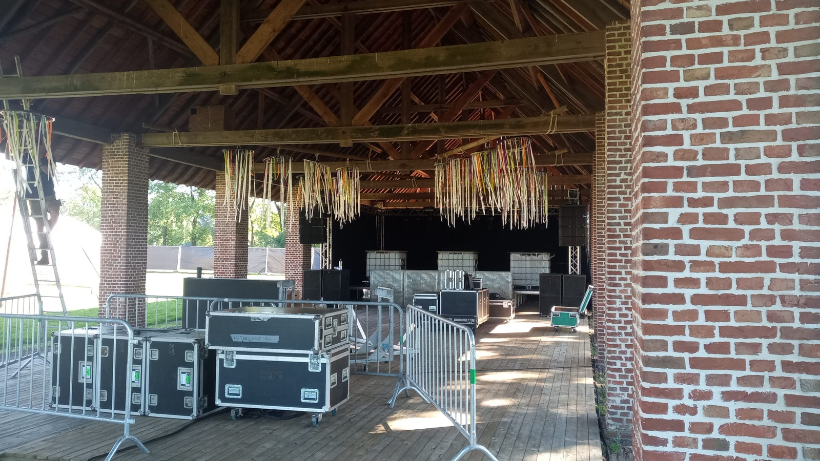 Backyard Festival en gevangenis Merksplas slaan handen in elkaar ...