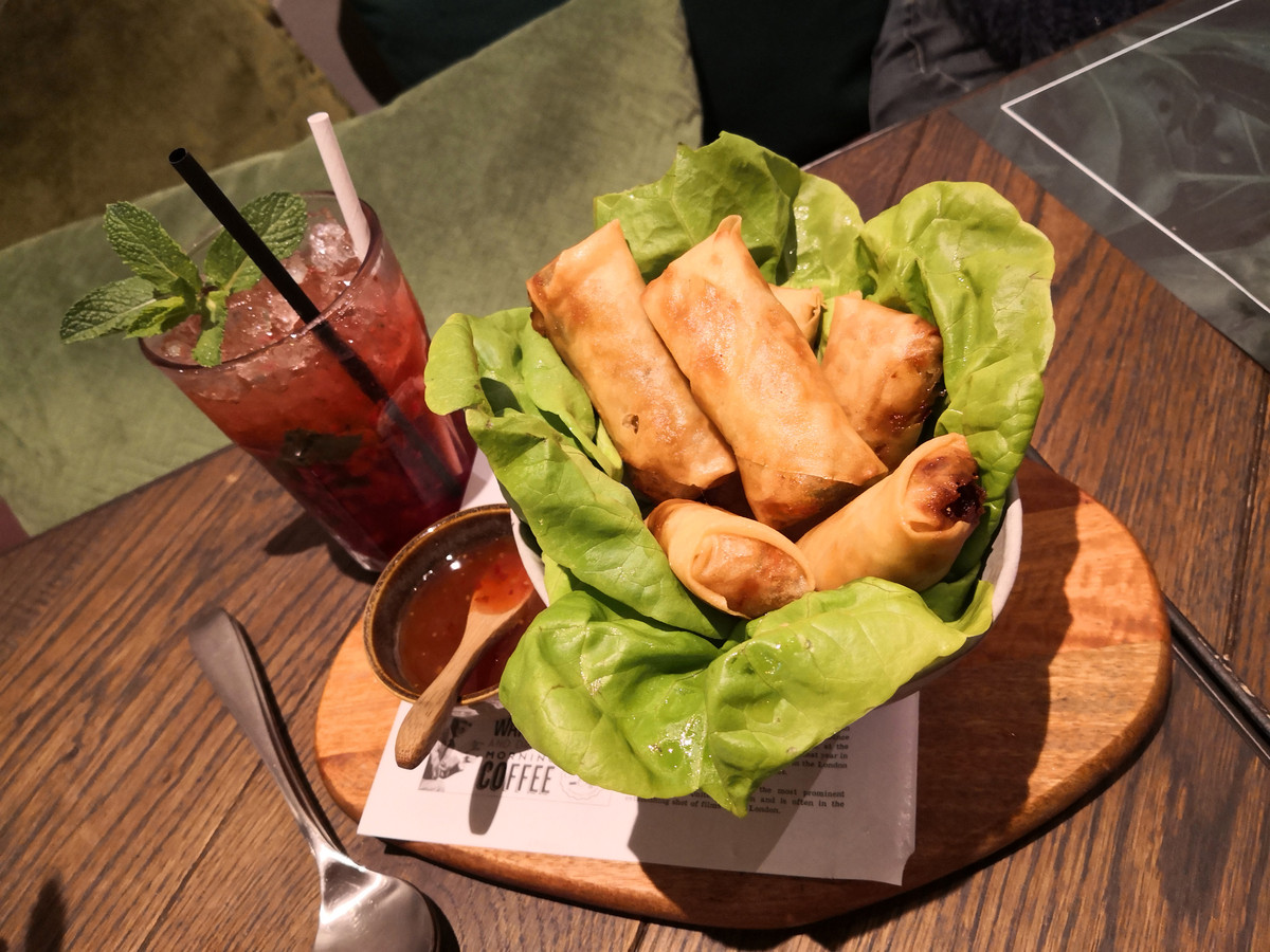 RESTOTIP. Coco Bar & Food in De Panne: “Zoete cocktails en tapas met ...