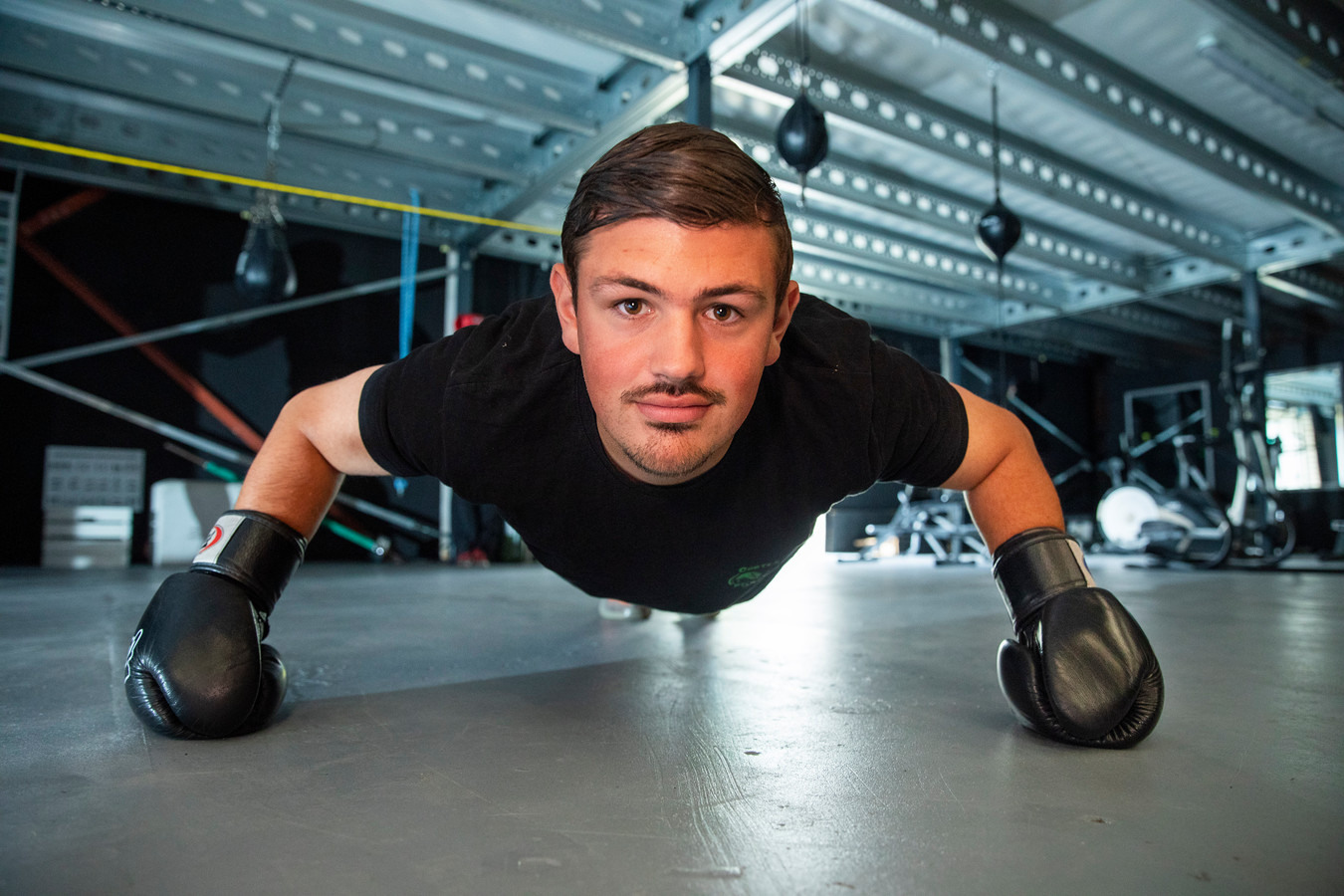 Boksschool die jongeren helpt om leven om te gooien moet dicht: ‘Soms ...