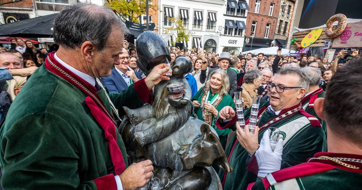 JENEVERFEESTEN. 125.000 bezoekers genieten op topeditie: “Het gemis van de afgelopen jaren is ...