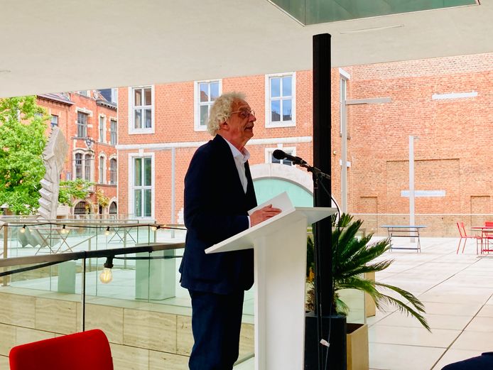 Schrijver Jo Claes schreef dit jaar niet één maar twee boeken met ...