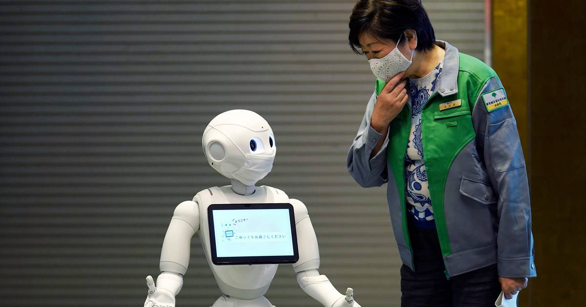 Deze robot praat tegen zichzelf om de relatie met mensen te verbeteren ...