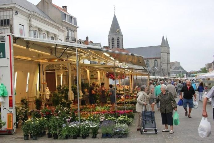 Komende markten verhuizen naar maandag | Deinze | hln.be
