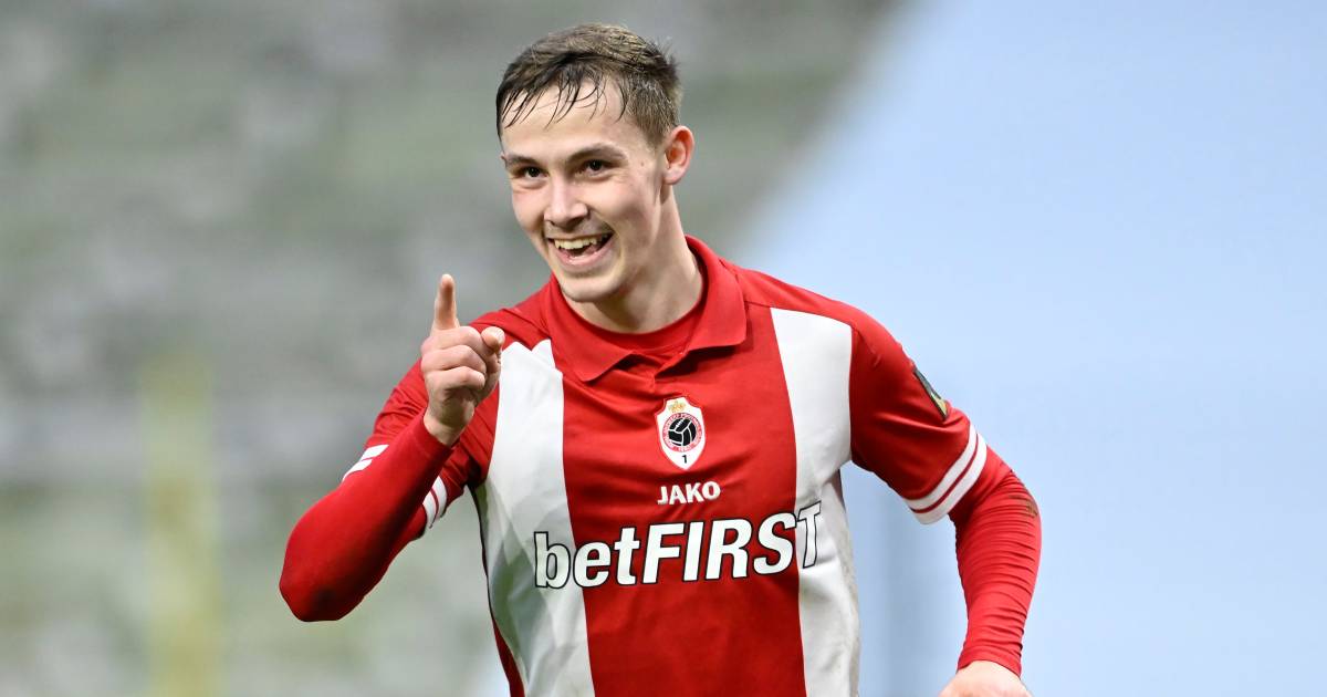 Zijn sublieme traptechniek dankt hij aan ex-ploegmaat: Jacob Ondrejka ...