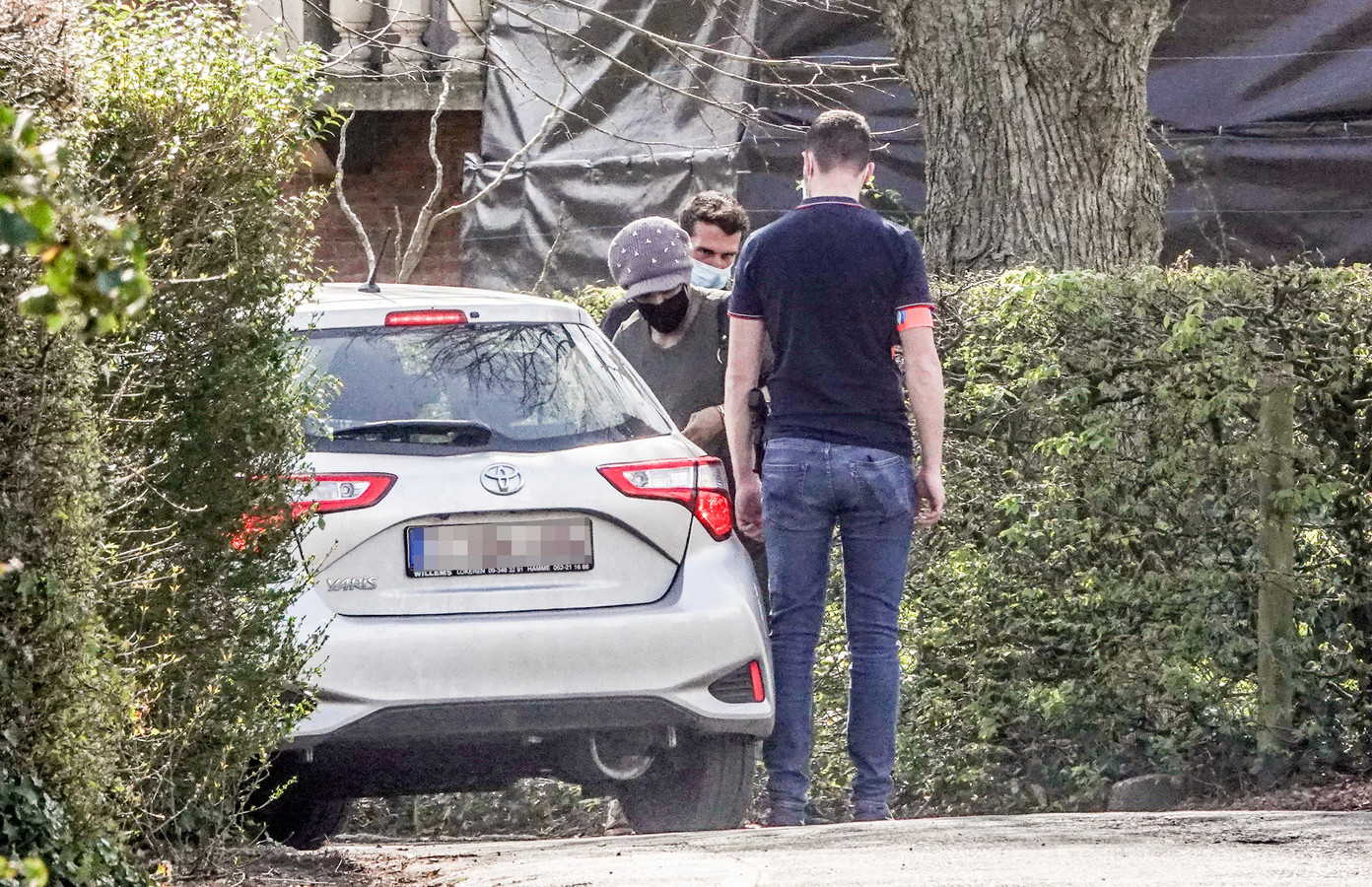 “Dat weet ik niet meer”: reconstructie Kortrijkse kasteelmoord lost ...