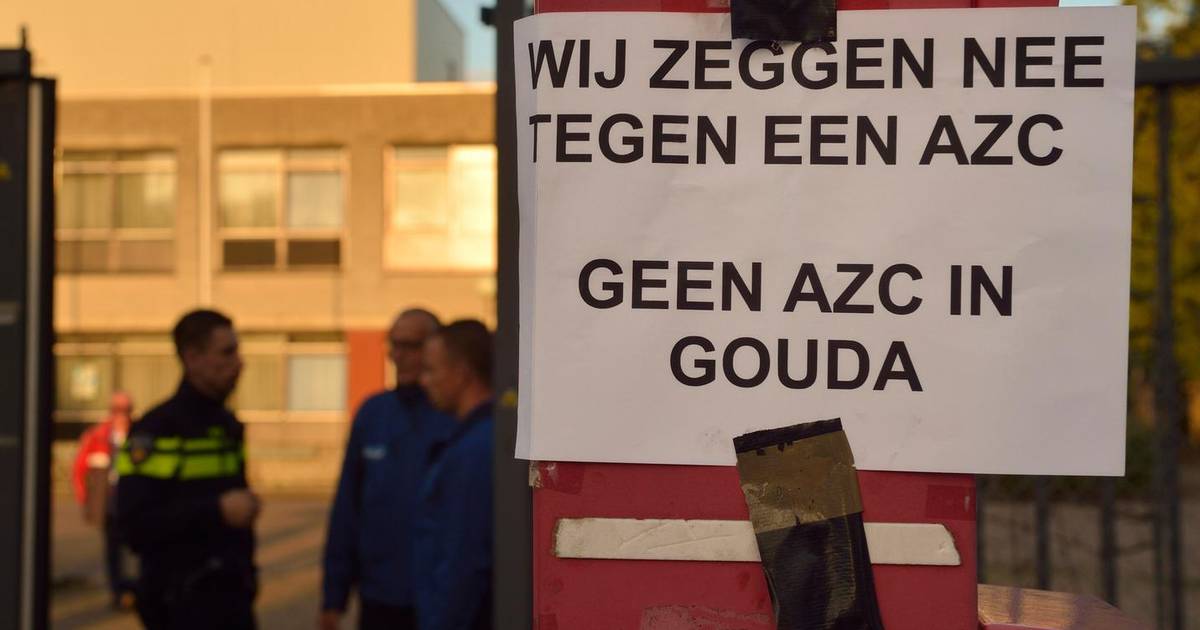Besluit azc Gouda valt maandag | Gouda | AD.nl