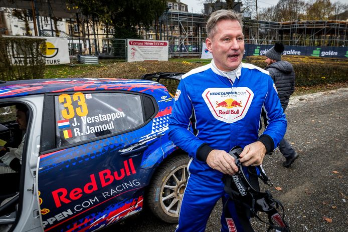 In het spoor van Jos Verstappen, die zijn tweede jeugd beleeft in een rallyauto: “De snelste ...