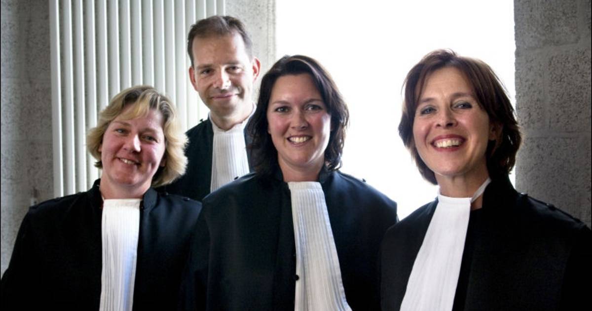 'Onbevoegd rechter' nu écht rechter | Overig | bndestem.nl