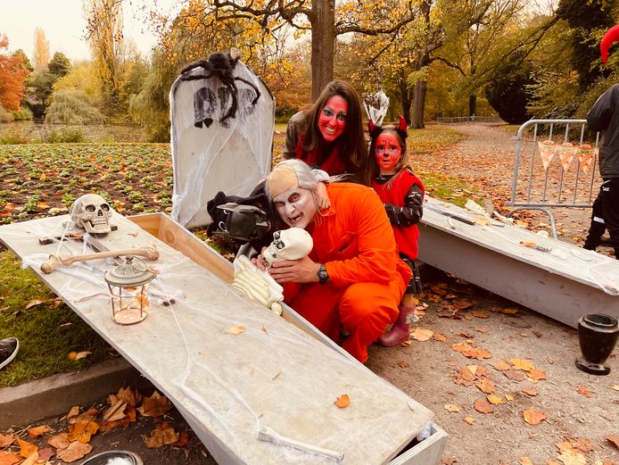 Halloweentocht in het stadspark van Aalst weer groot succes: “Recordaantal griezelfans” | Aalst ...