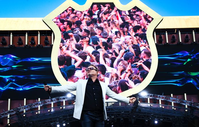 Voorlaatste ‘Groots’ van Guus Meeuwis is vooral een heerlijk feest van ...