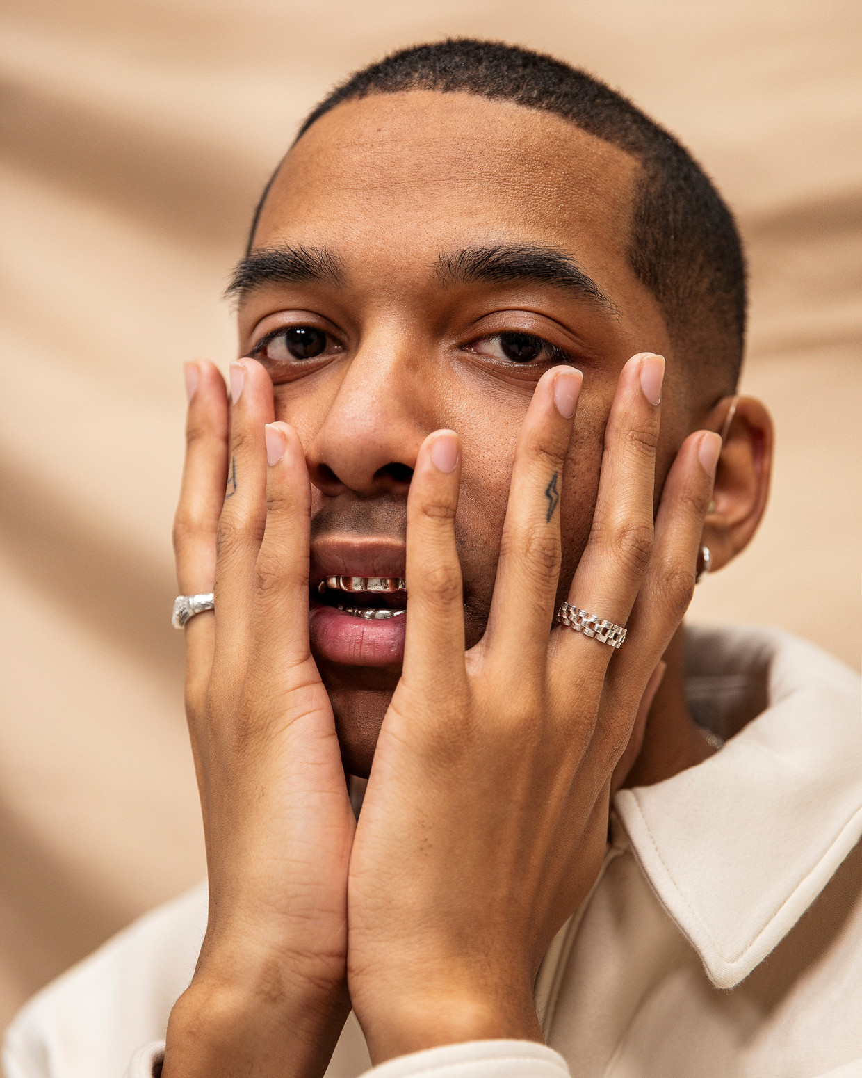 Rapper Sor mengt hiphop met klassiek: ‘Ik moest de componisten eren’