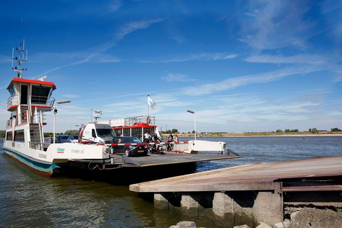 Per 21 oktober omleiding naar veerpont Herwijnen | West Betuwe ...