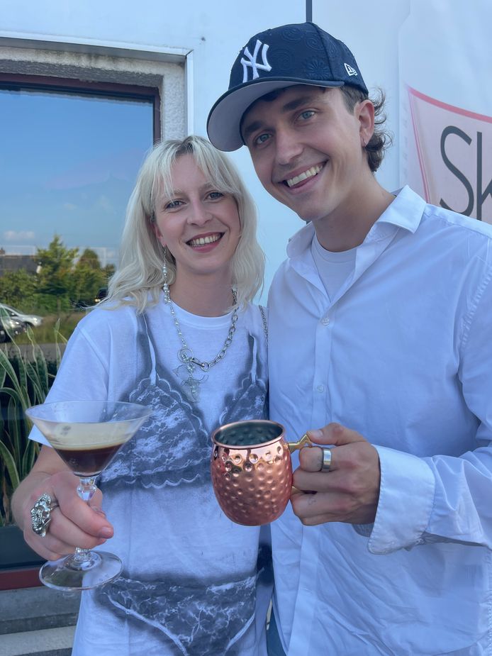 “Ja, we denken aan trouwen en kinderen”: Ian Thomas deelt al zes jaar ...