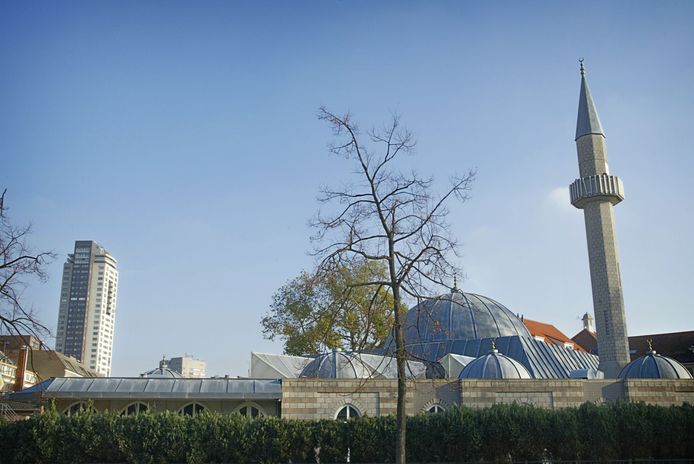 Imams Eindhoven en Helmond gaan online tijdens ramadan | Eindhoven | ed.nl