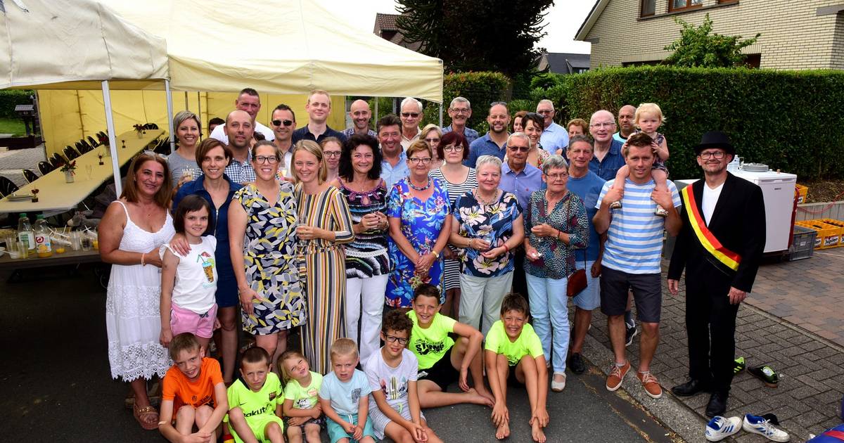 Gezellig buurtfeest in de Havilandstraat | Gooik | hln.be