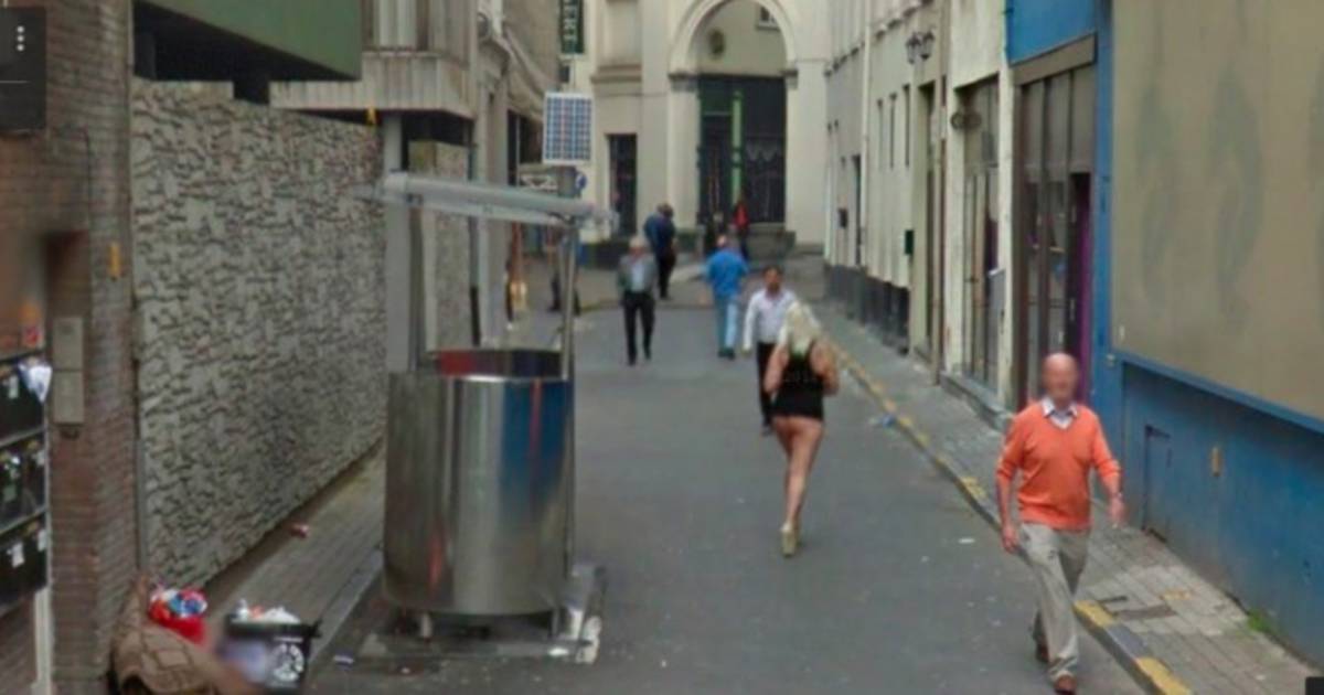 Blote poep op Google Streetview | Gent | hln.be