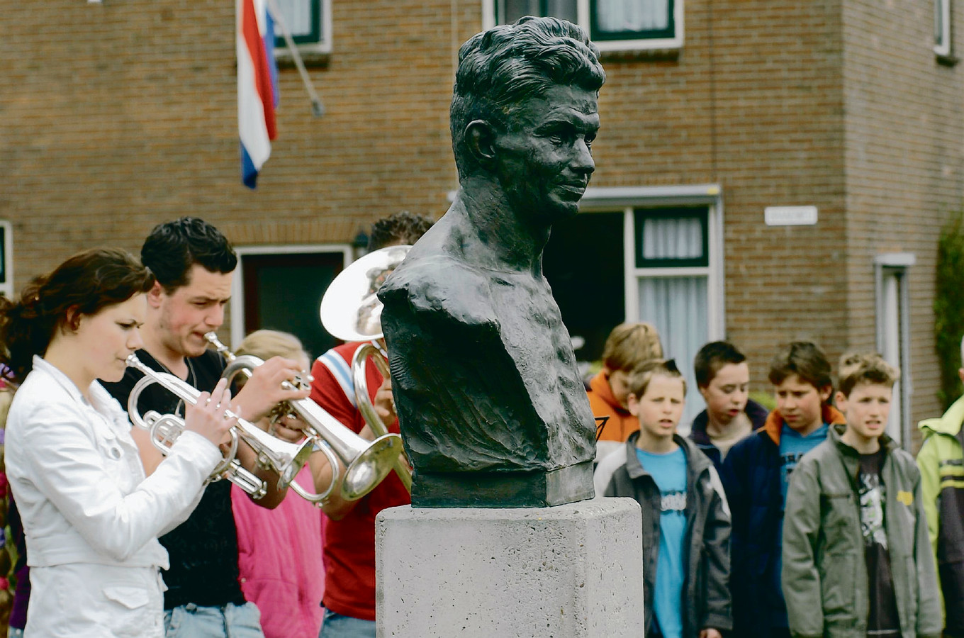Dominee Jan Slomp (90) uit Heemse koesterde daadkracht van zijn vader ...