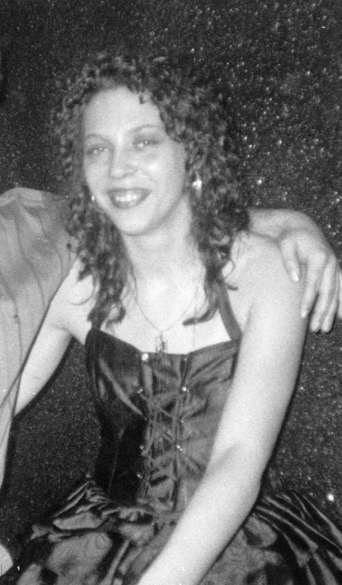 Moord op 19-jarige studente | De Krant | hln.be