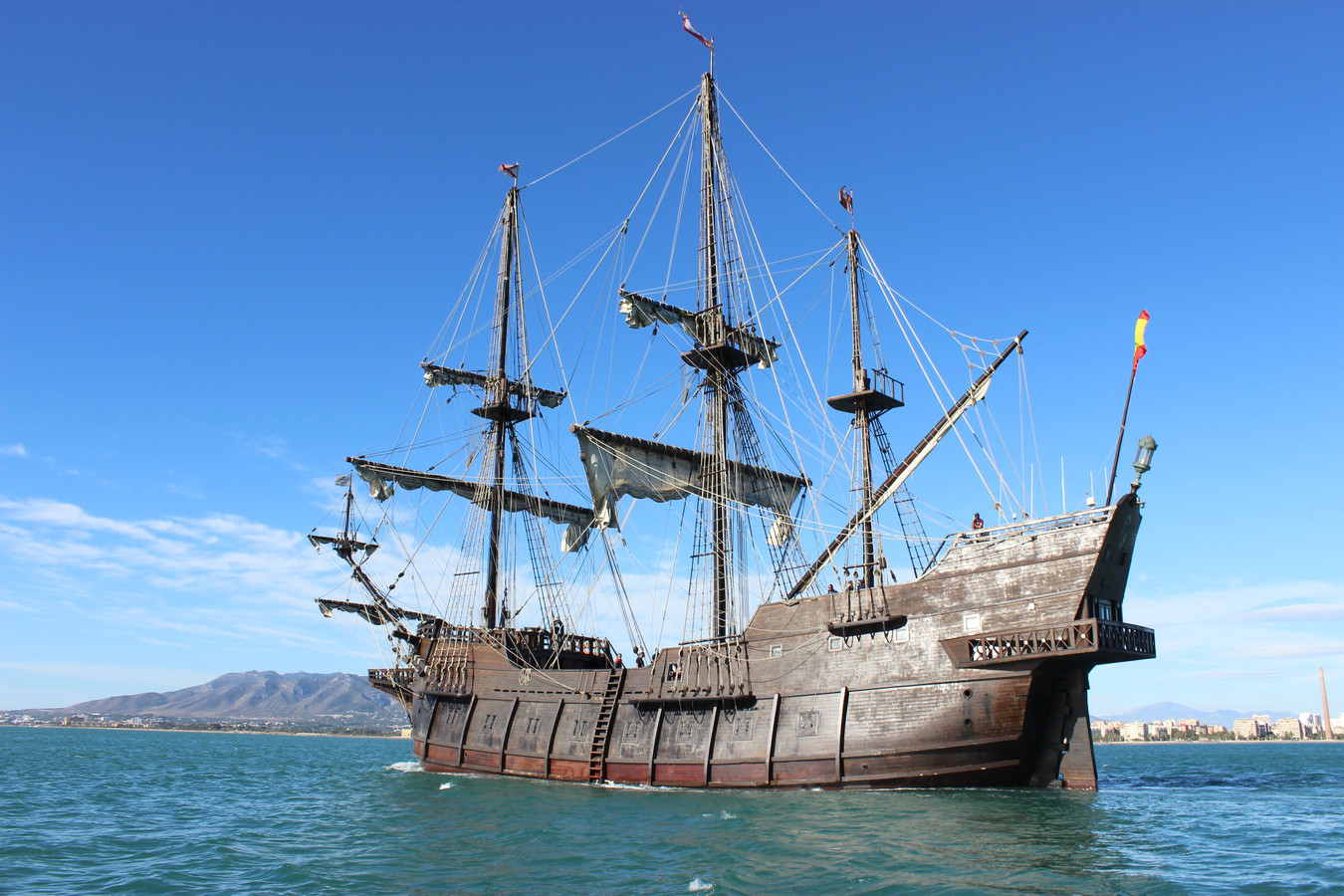 Deze adembenemende schepen zijn te zien tijdens Sail op Scheveningen ...