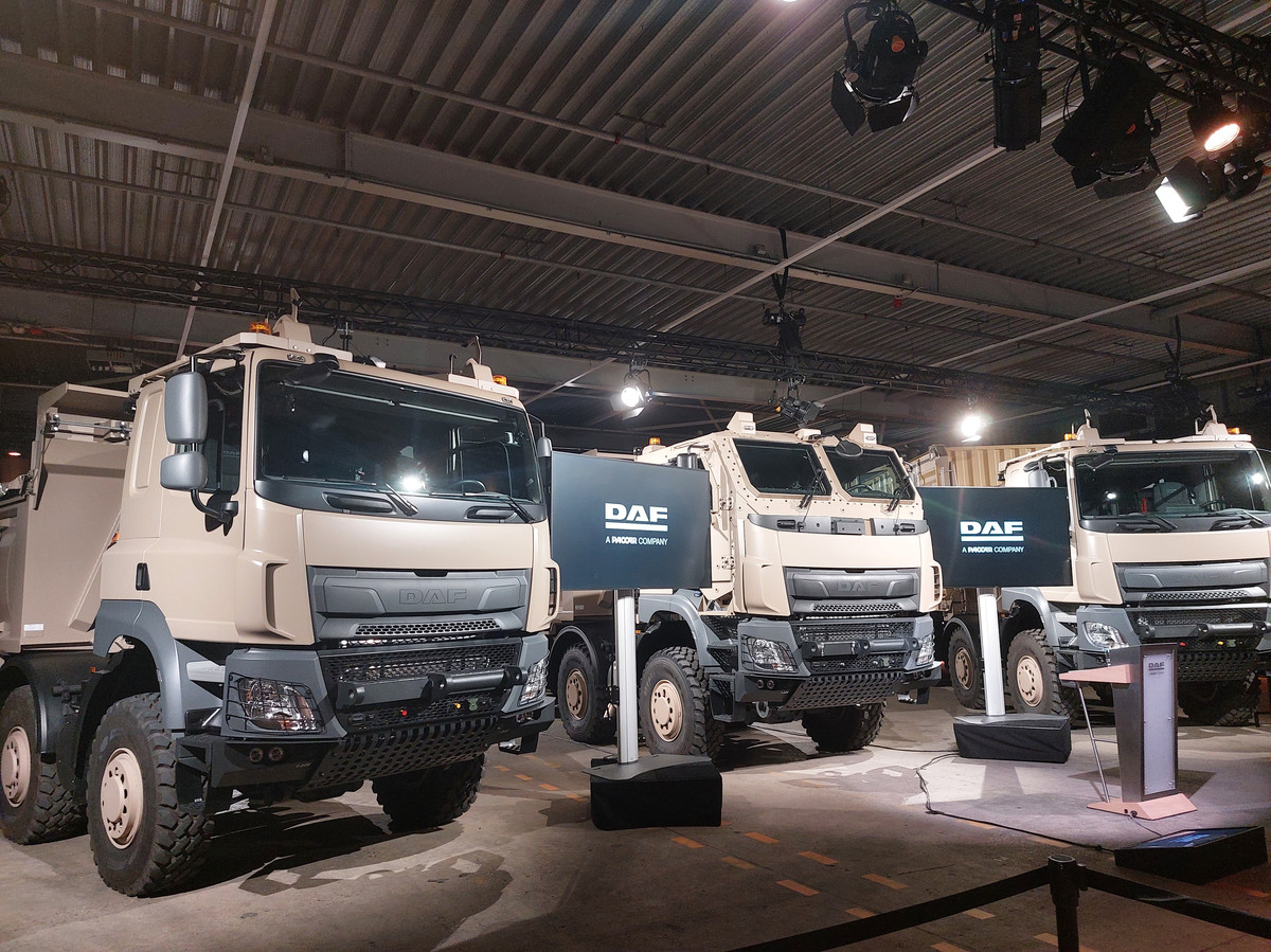 Defensie neemt eerste militaire voertuigen van DAF in ontvangst: “Trots ...