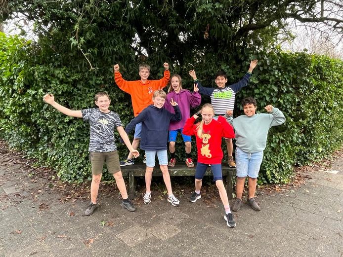 In korte broek naar school: Jens (10) en klasgenootjes komen in actie ...