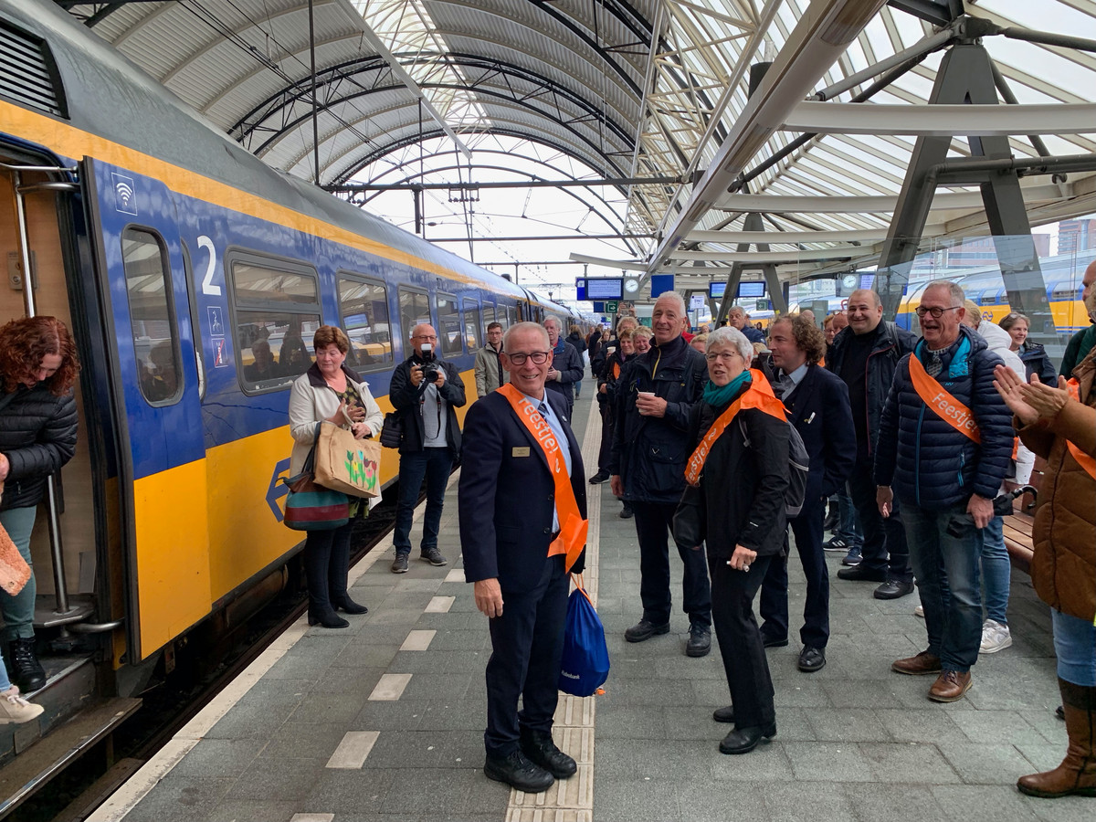 Dit stuurden jullie in: Machinist zet in Zwolle de trein stil en ... Dit stuurden jullie in: Machinist zet in Zwolle de trein stil en ...