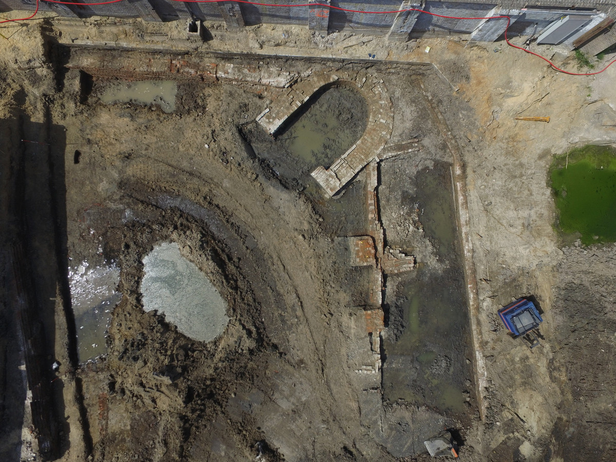 Bijzondere middeleeuwse toren toont ontwikkeling Utrecht | Foto | AD.nl