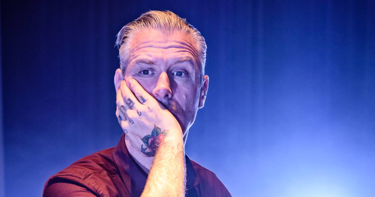 Eric Corton neemt in Carré afscheid van theatersolo 'Ma' | Show ...