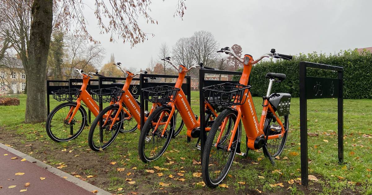 Nieuw aan De Meermin: zes elektrische deelfietsen | Waasmunster | hln.be